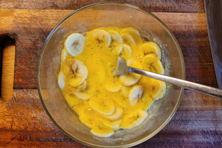 Thai Roti with Banana, Condensed Milk and Egg - Ian Benites